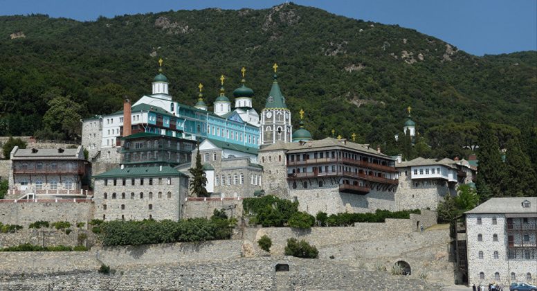 Украјински црквени раскол се прелио на Свету гору: Монаси напустили ...